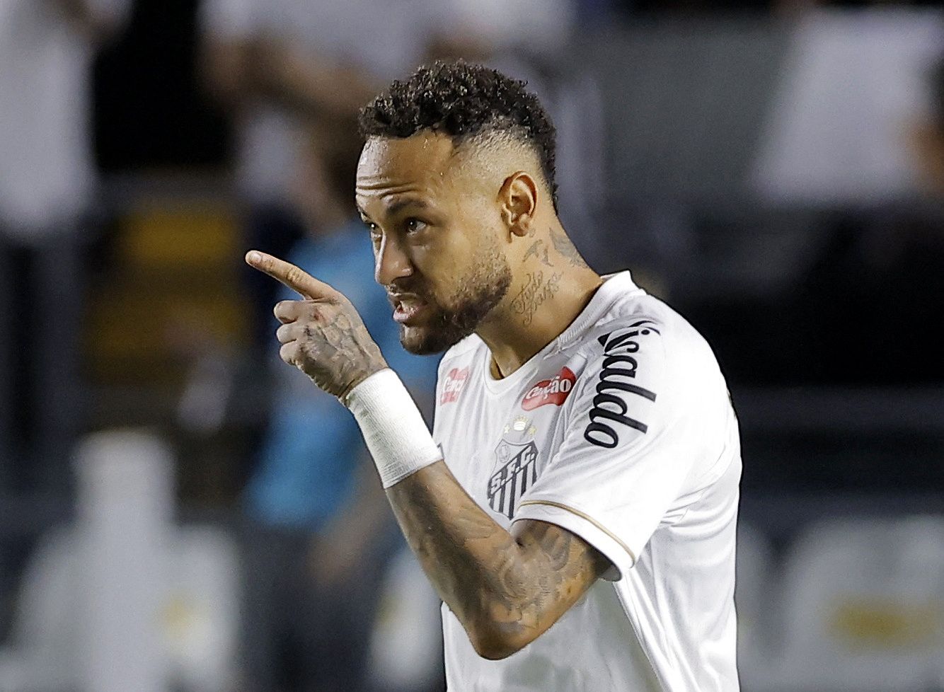 Neymar em Buenos Aires: Onde a vaia se curvou ao talento | TMC