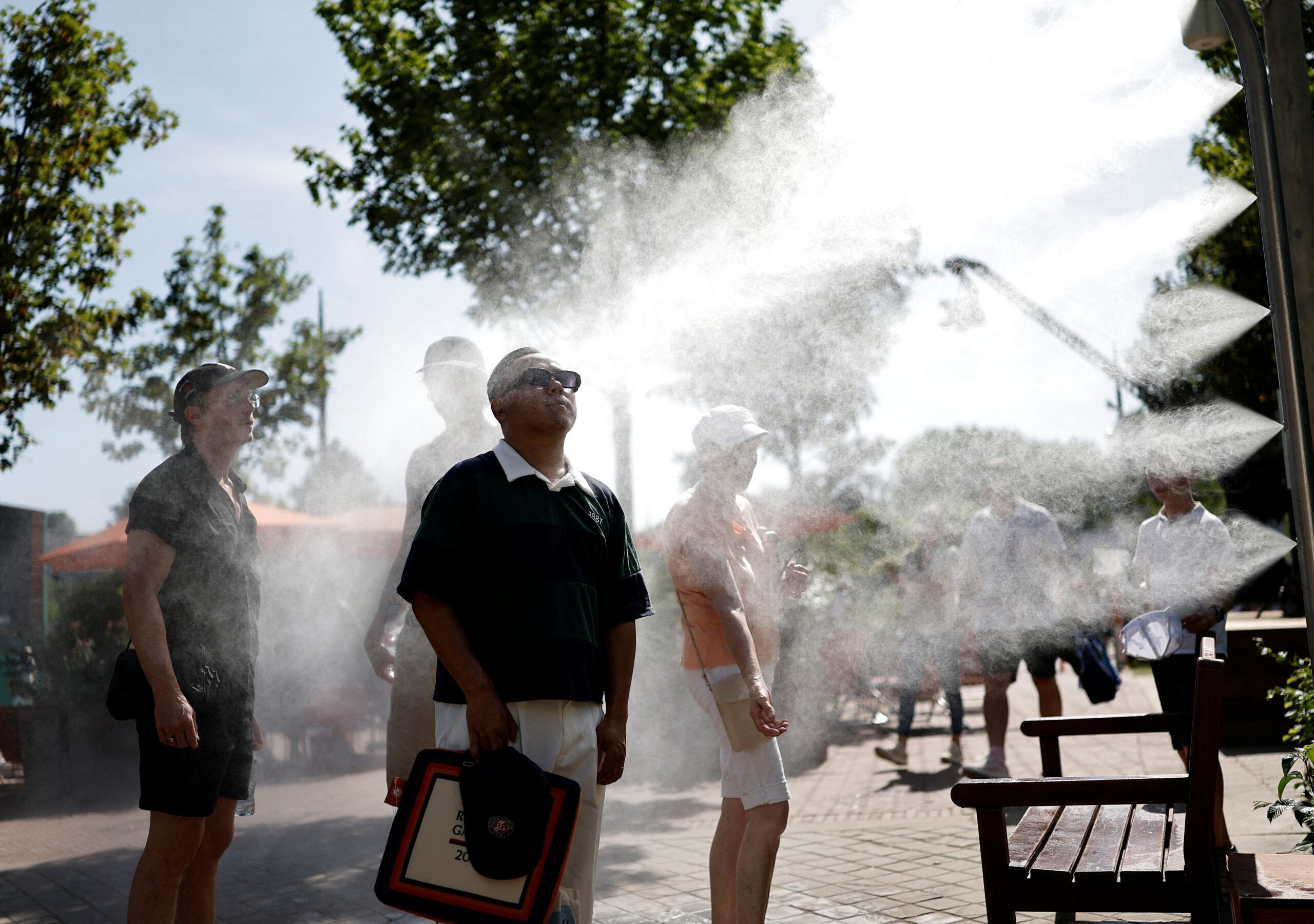 Sete pessoas morrem na França por causas relacionadas à onda de calor | TMC