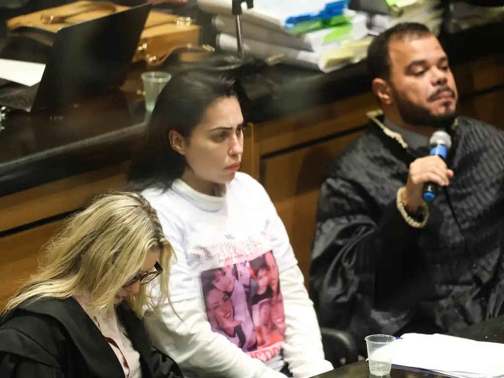 Monique diz que não suspeitava de agressões e acusa Jairinho pela morte ...