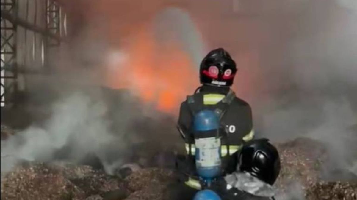 Incêndio atinge barracão em Pompeia-SP, mata um e deixa 12 feridos | TMC