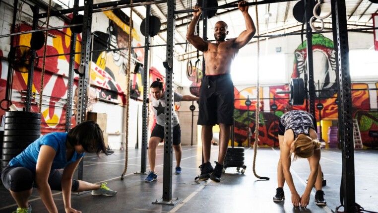 CrossFit exige técnica, consciência corporal e acompanhamento ...