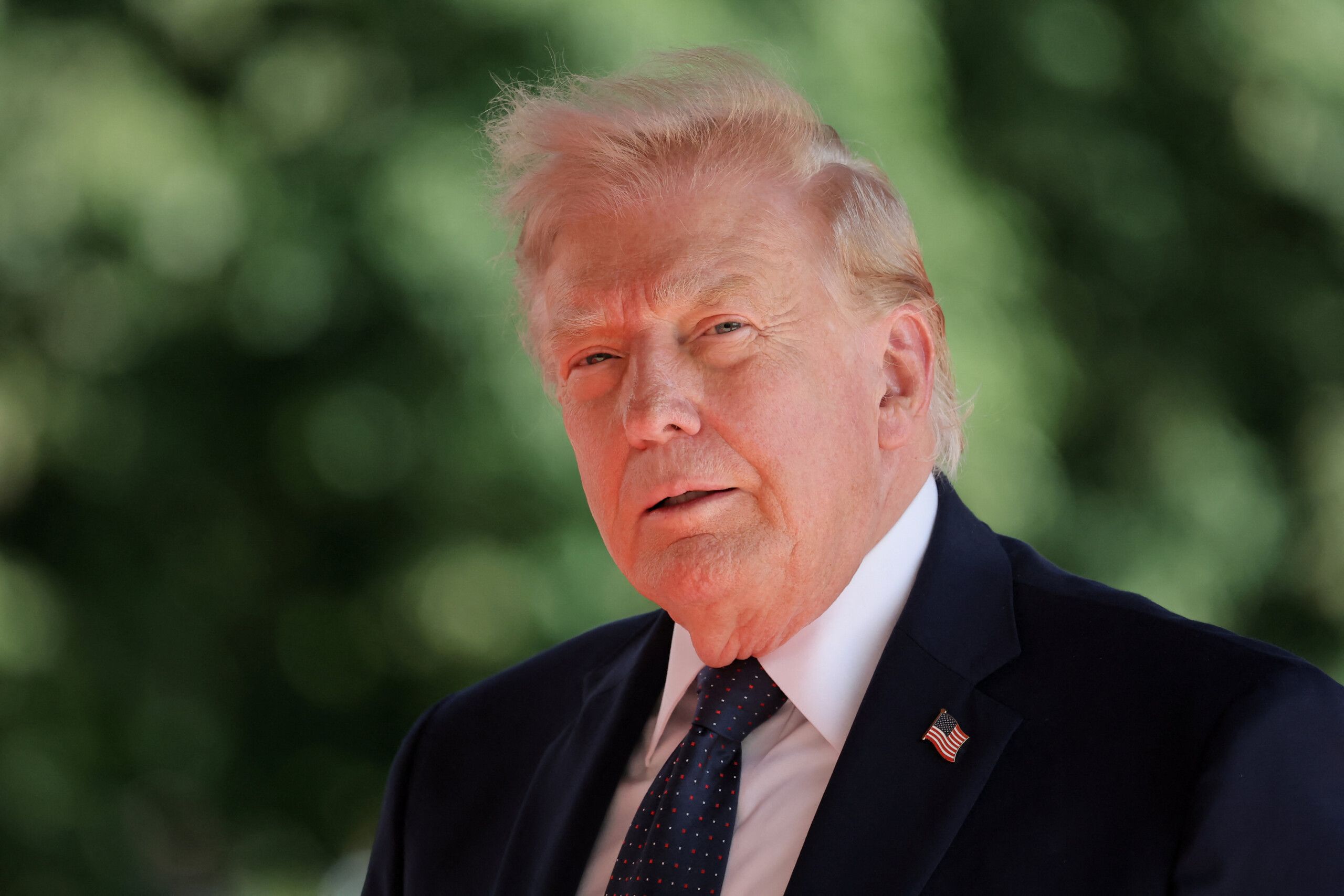 Trump diz que Estreito de Ormuz estará totalmente aberto até sexta ...